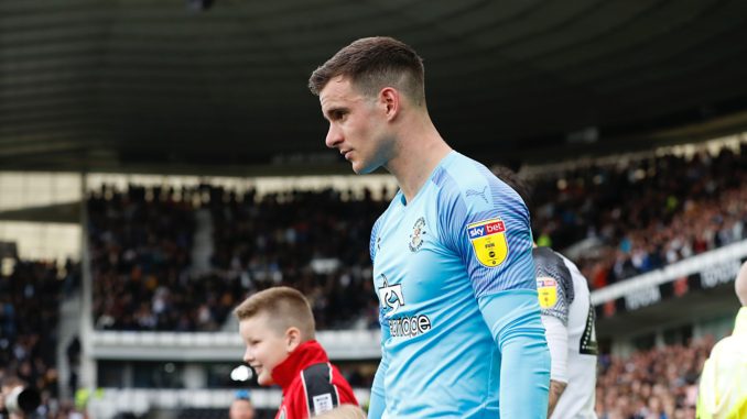 Sluga transfer fee not a factor in keeper choice for Bristol battle ...