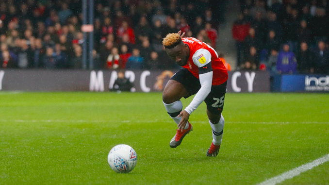 LuaLua fit for Huddersfield clash as Jones gives update on Rea and ...