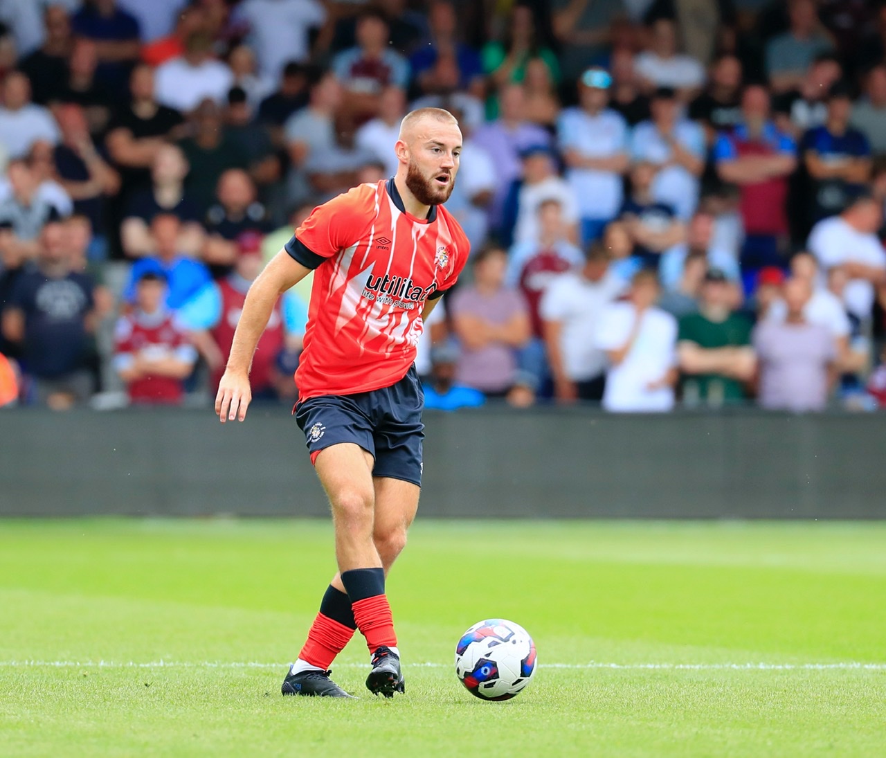 Campbell joins ex-Luton boss Jones on loan at Charlton - The Lutonian