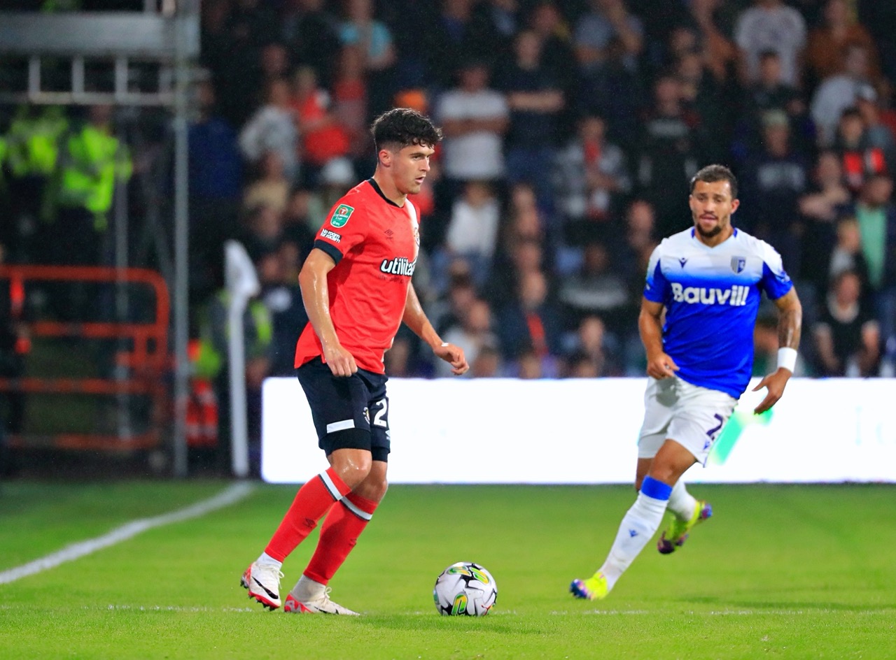 Giles leaves for loan spell at Hull City and option for Tigers to buy ...