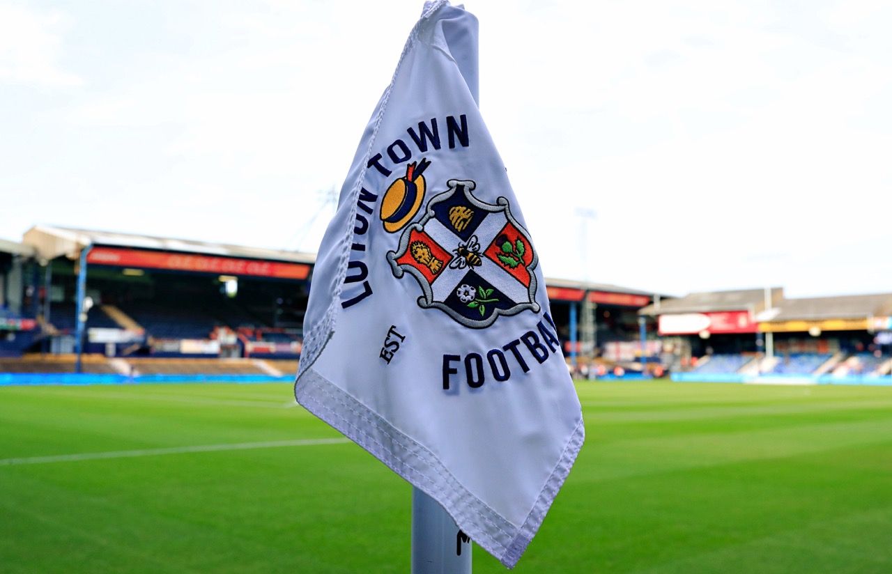 Luton promised ‘basketball match’ as Forest Green boss Robbie Savage ...