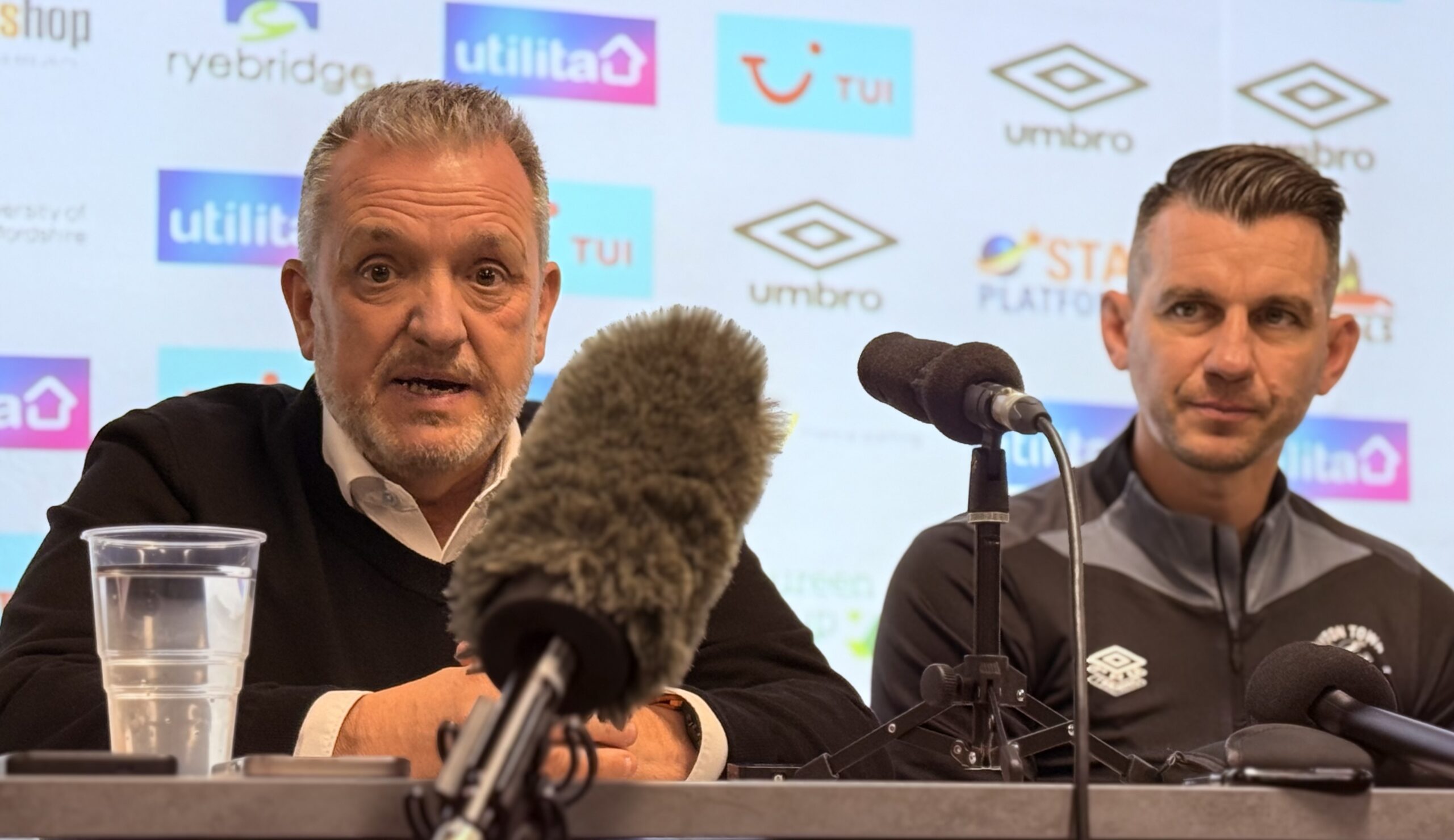 Luton CEO Sweet backs Bloomfield after sack chants but rules out change ...