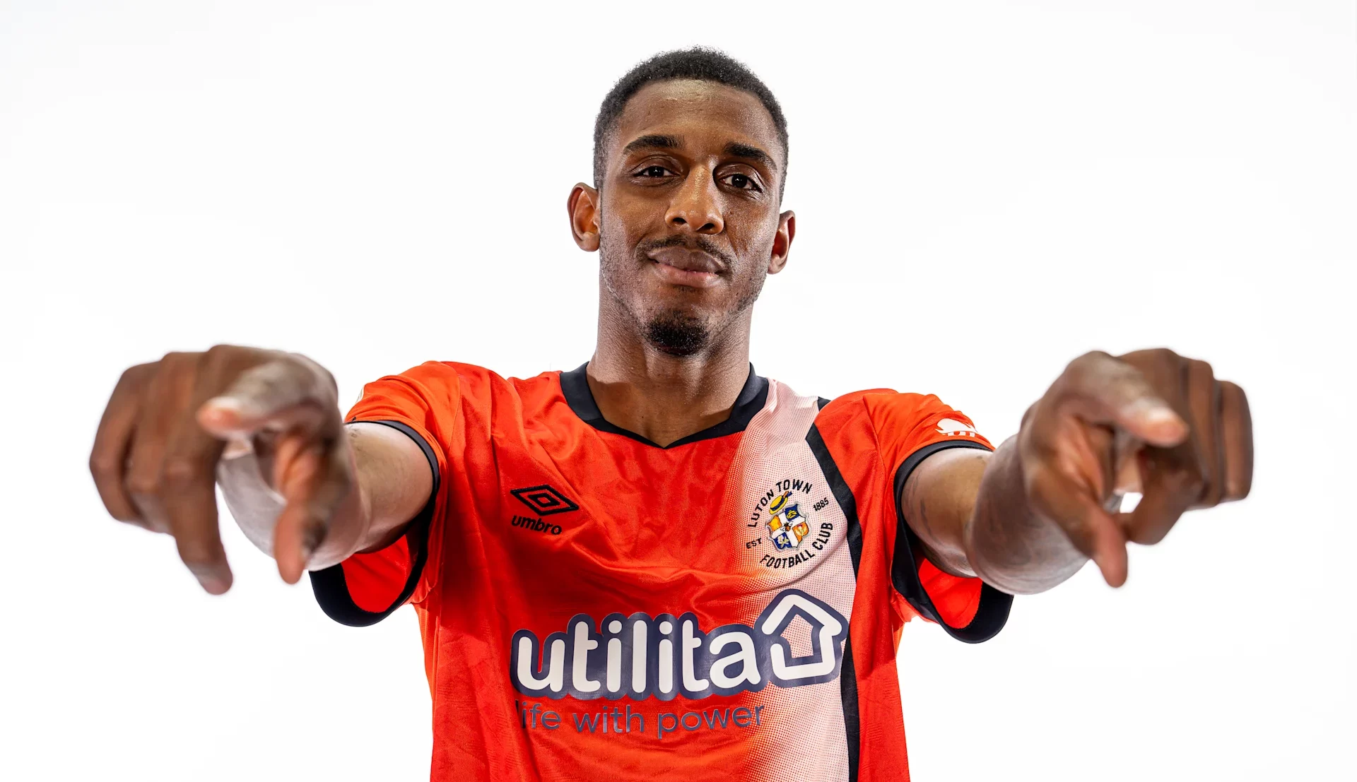Luton sign Boro ace who wants to ‘put a smile onto the fans’ faces ...