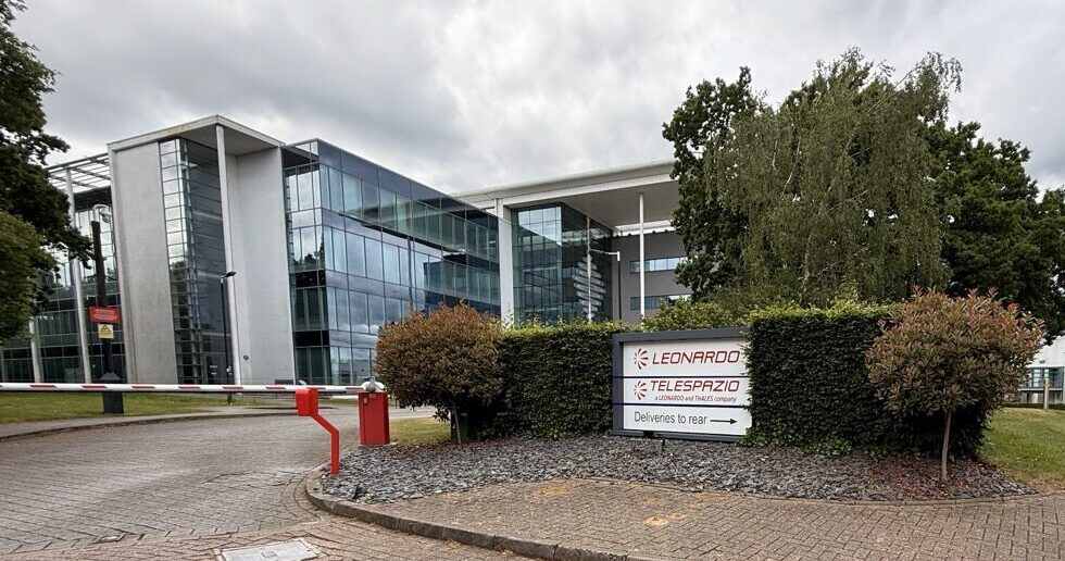 Luton defence workers vote for strike over ‘real-terms pay cut’ at ...
