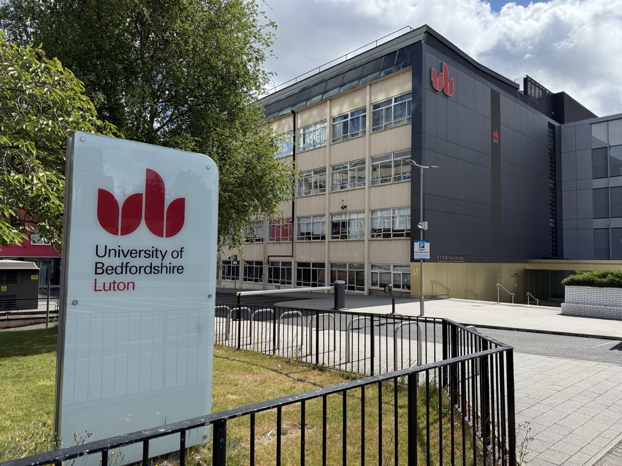 University and NHS trust join forces to boost healthcare, education and ...