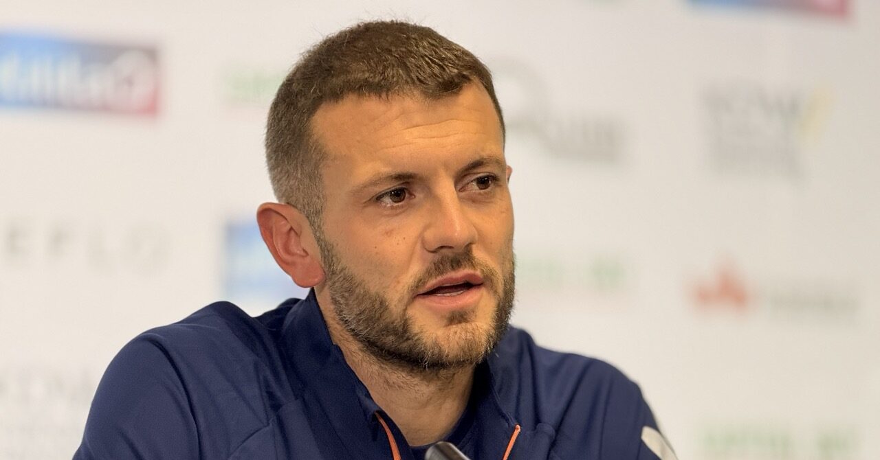 ‘We’re not close’ – Wilshere urges patience as Luton continue transfer ...